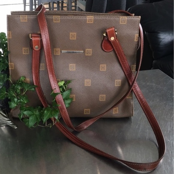 Texier | Bags | Vintage Texier French Leather Shoulder Bag Accordion ...